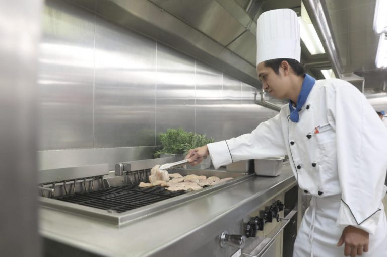 What an Assistant Cook does on Cruise ships? | #SHIPLIFE